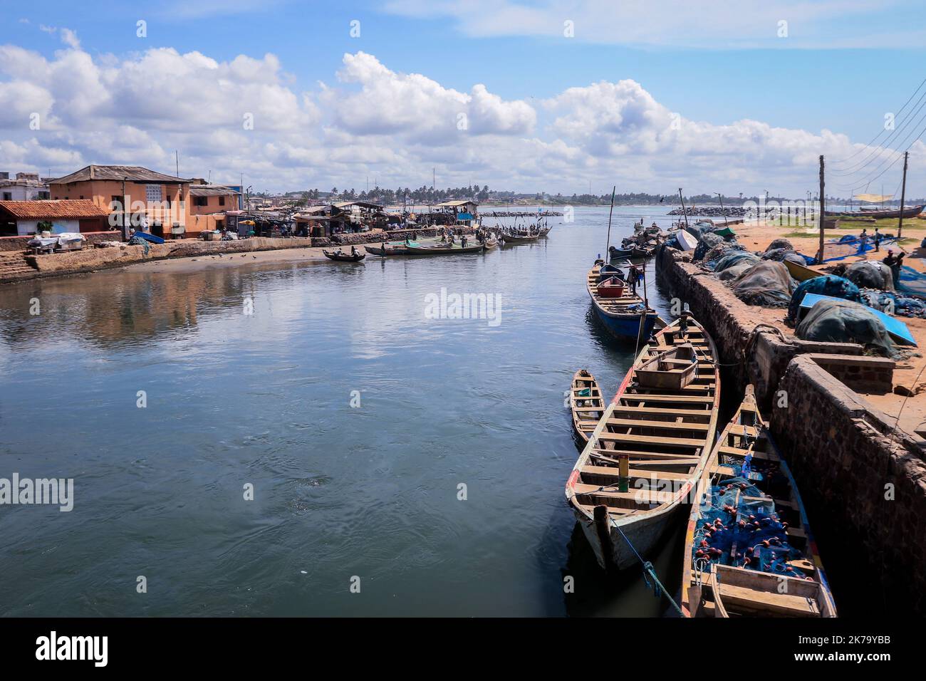 Atlantic Ocean View in the Elmina port with Boats and small Ships in ...