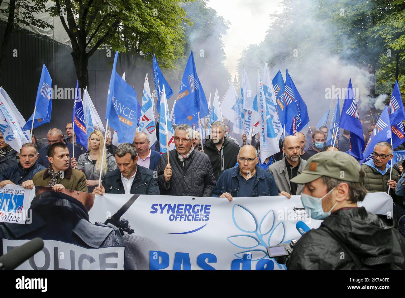 Stop racisme paris hi-res stock photography and images - Alamy