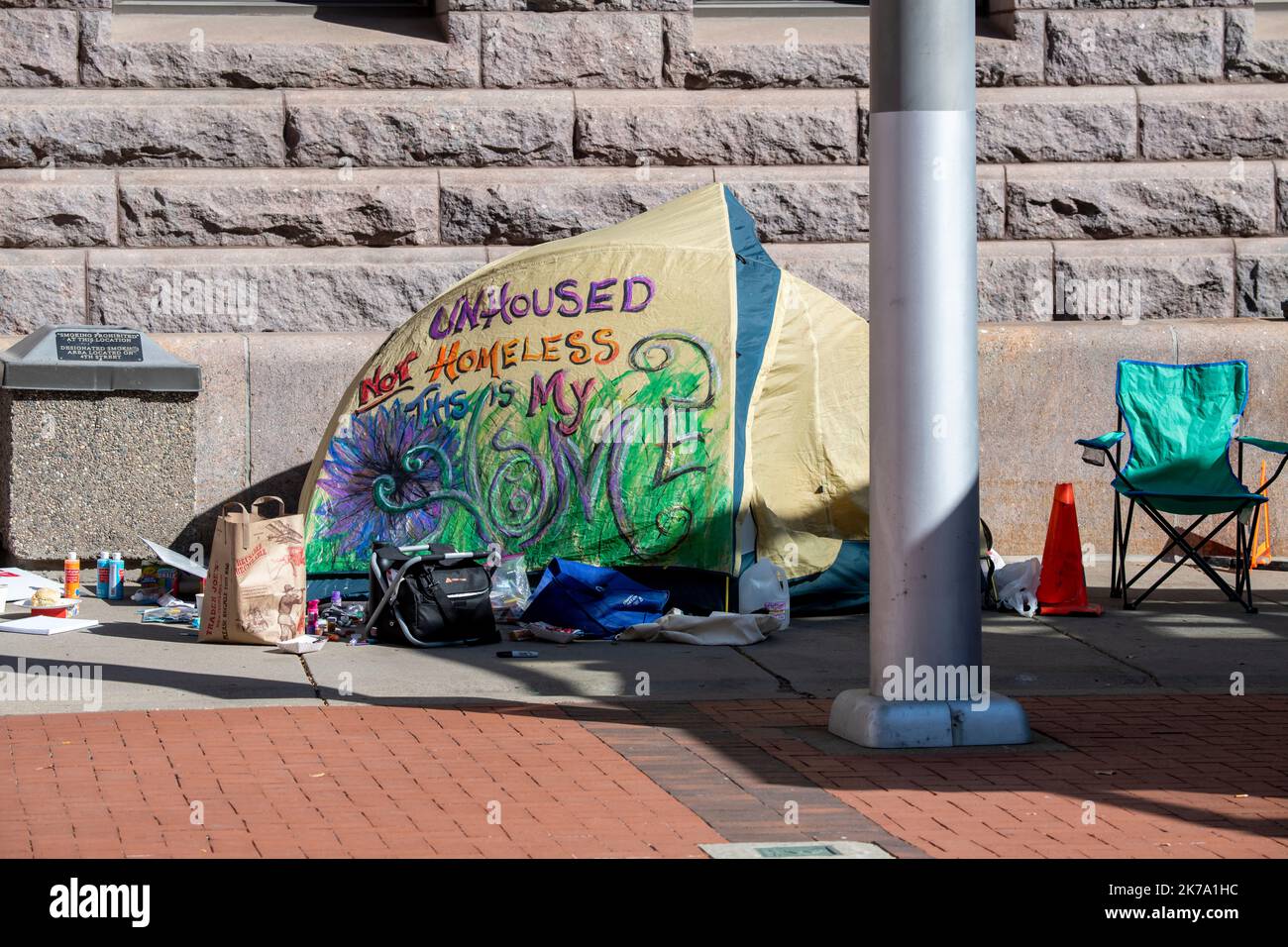 Minneapolis, Minnesota. Homeless people and advocates set up their ...