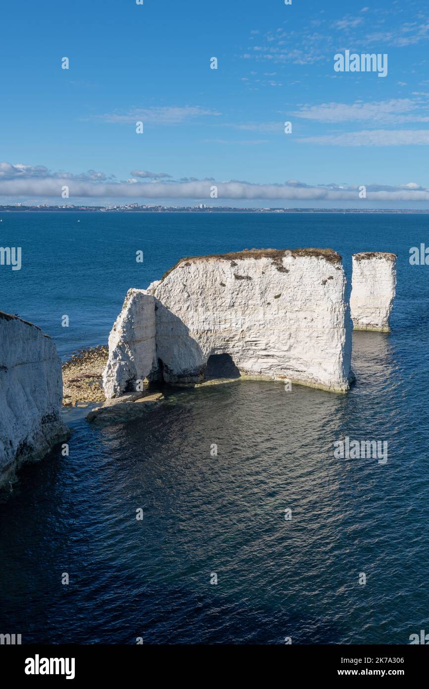 Landscape photo of the Old Harry Rocks in Dorset Stock Photo - Alamy