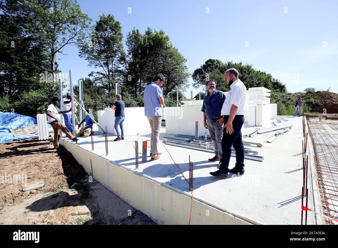 Construction of the first polystyrene house Stock Photo - Alamy