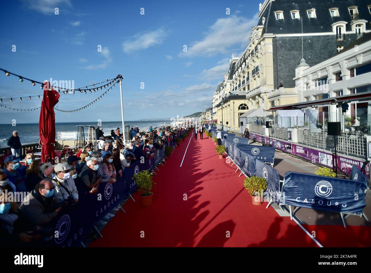 Plage de castel hi-res stock photography and images - Alamy