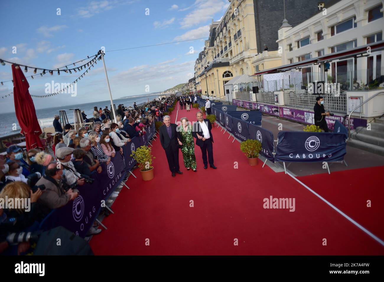 Plage de castel plage hi-res stock photography and images - Alamy