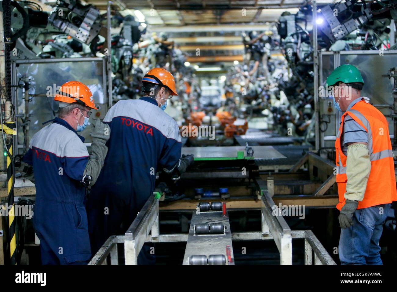 Toyota Valenciennes. Establishment of new production lines for the new ...
