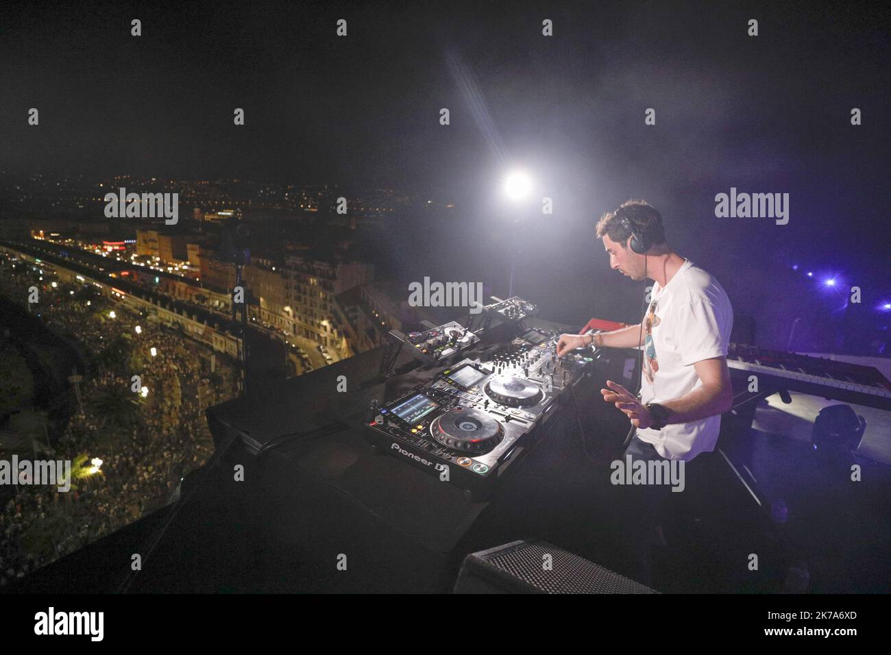 The avener hi-res stock photography and images - Alamy