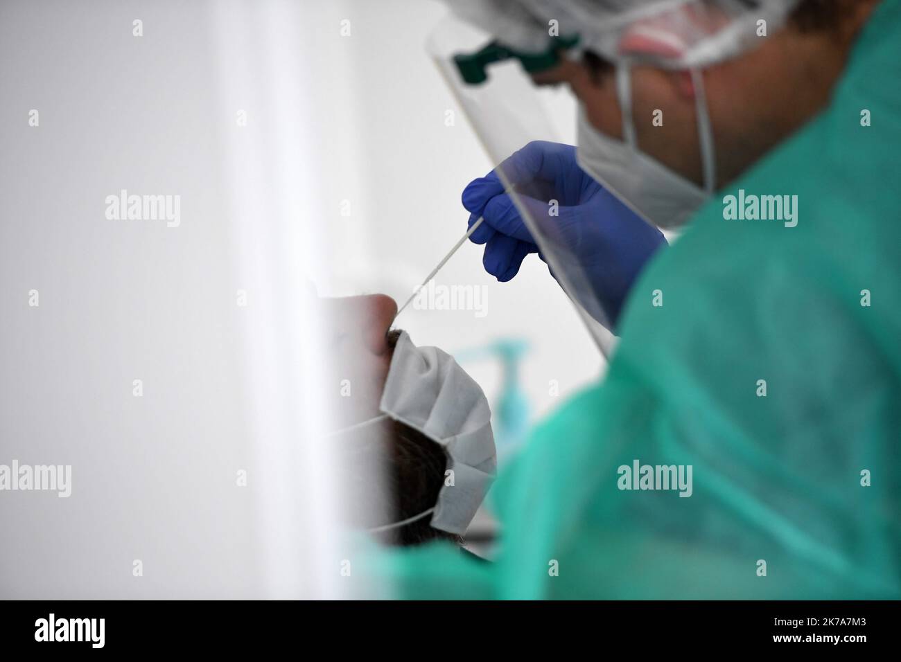 Tests de laboratoire hi-res stock photography and images - Alamy