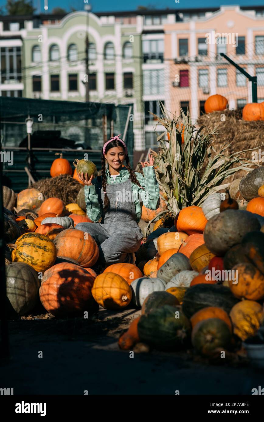 Young farmer showing ok hi-res stock photography and images - Alamy