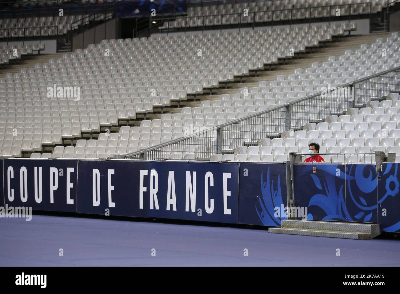 Football stadium paris france hi-res stock photography and images - Alamy