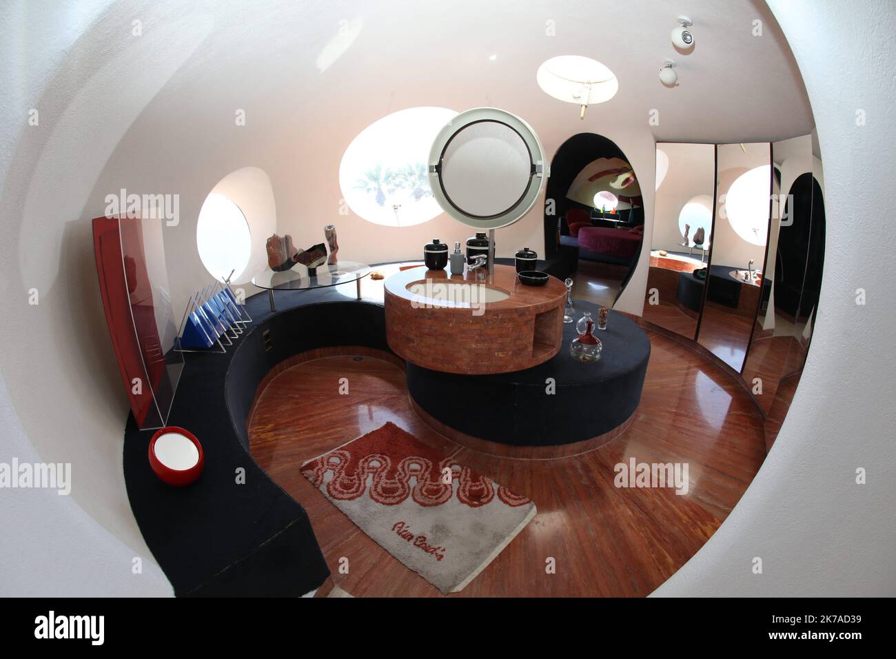 Pierre cardin bubble palace hi-res stock photography and images - Alamy