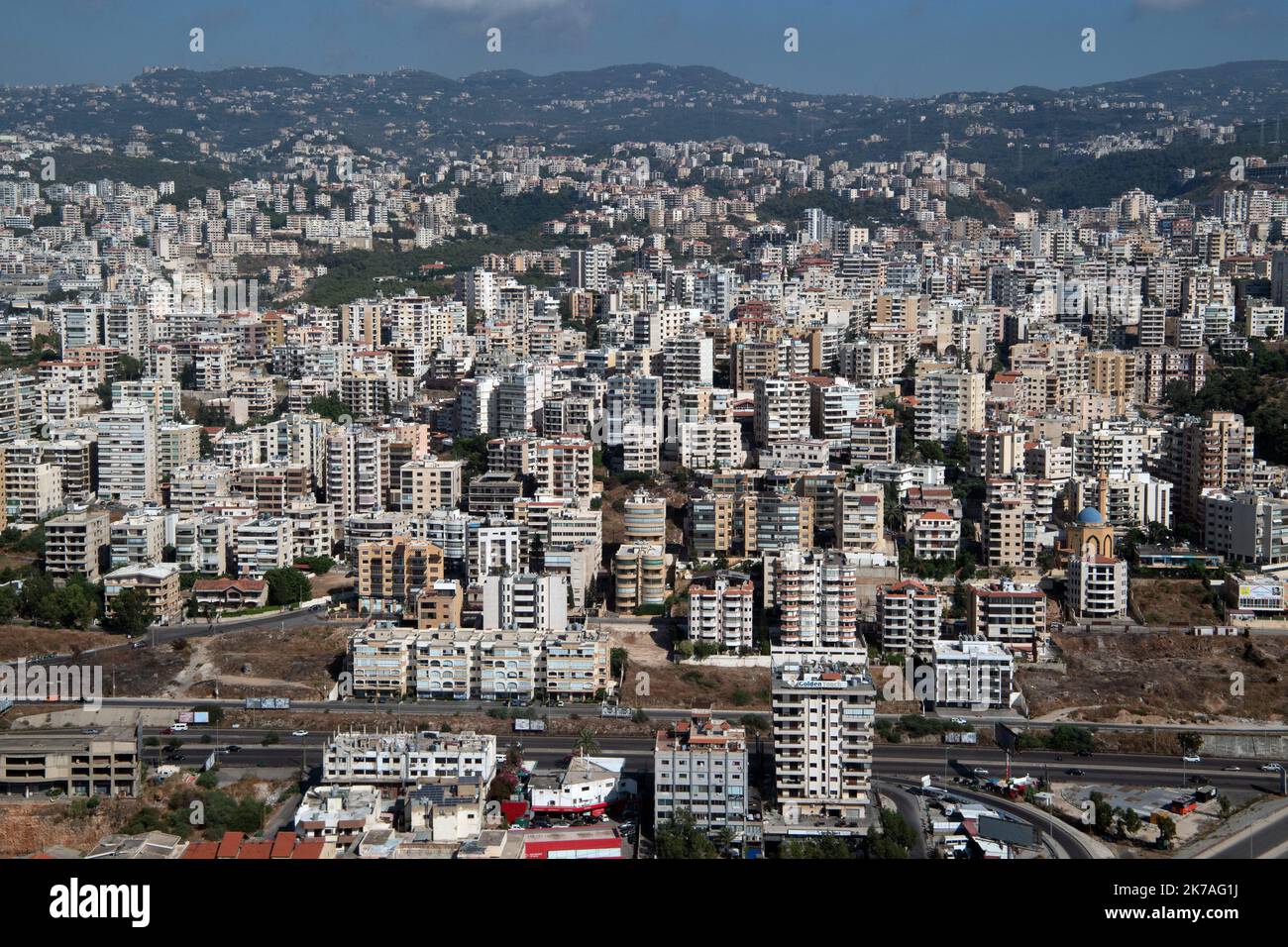 ©CAROLINE BLUMBERG/MAXPPP - BEIRUT, 16 August 2020 - Aerial view of ...