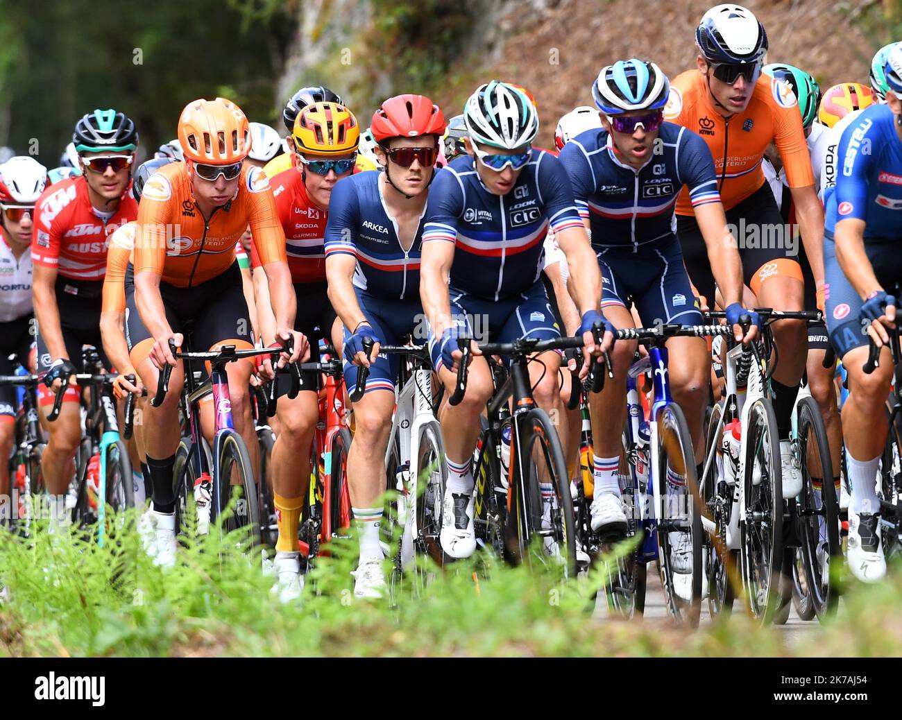 Homme casque hi-res stock photography and images - Alamy