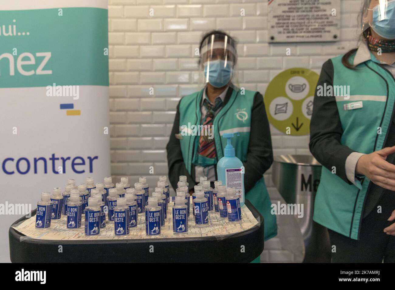 ©PHOTOPQR/LE PARISIEN/Valentin CEBRON ; Paris ; 02/09/2020 ; Des agents ...