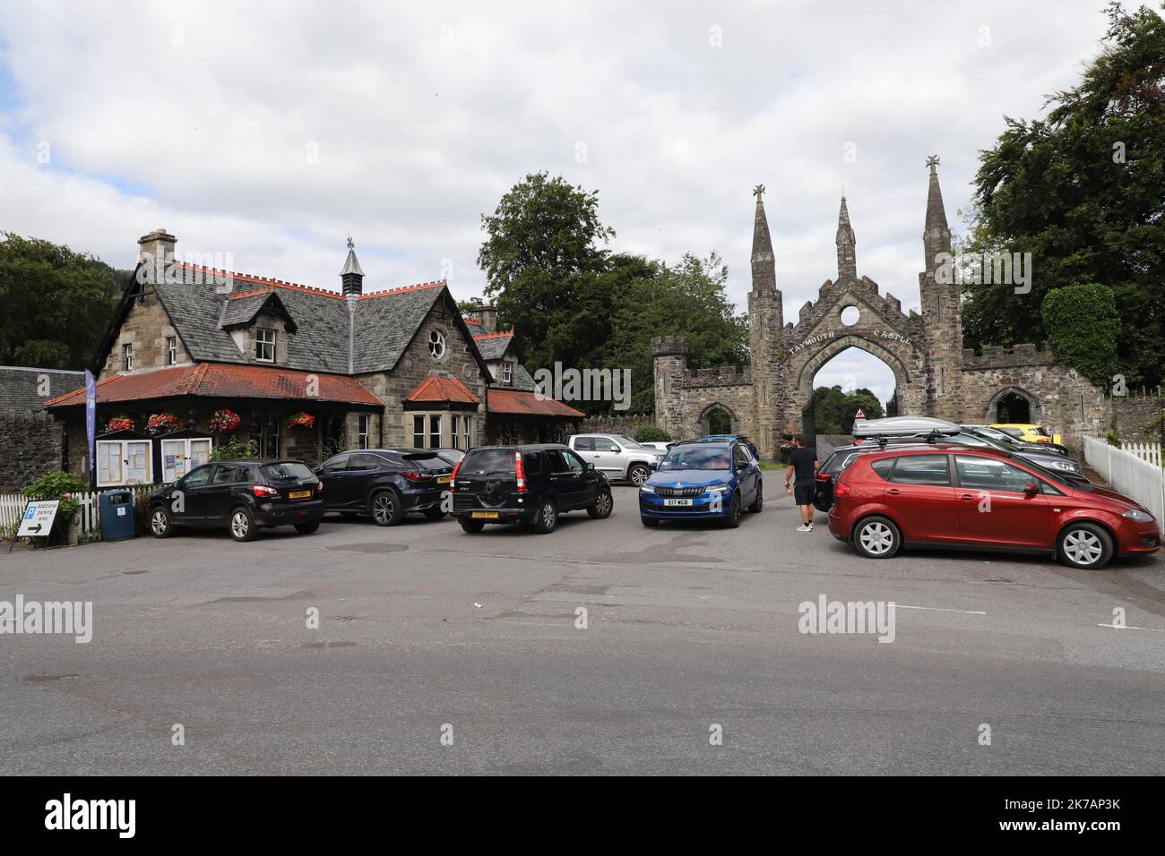 Kenmore arch hi-res stock photography and images - Alamy