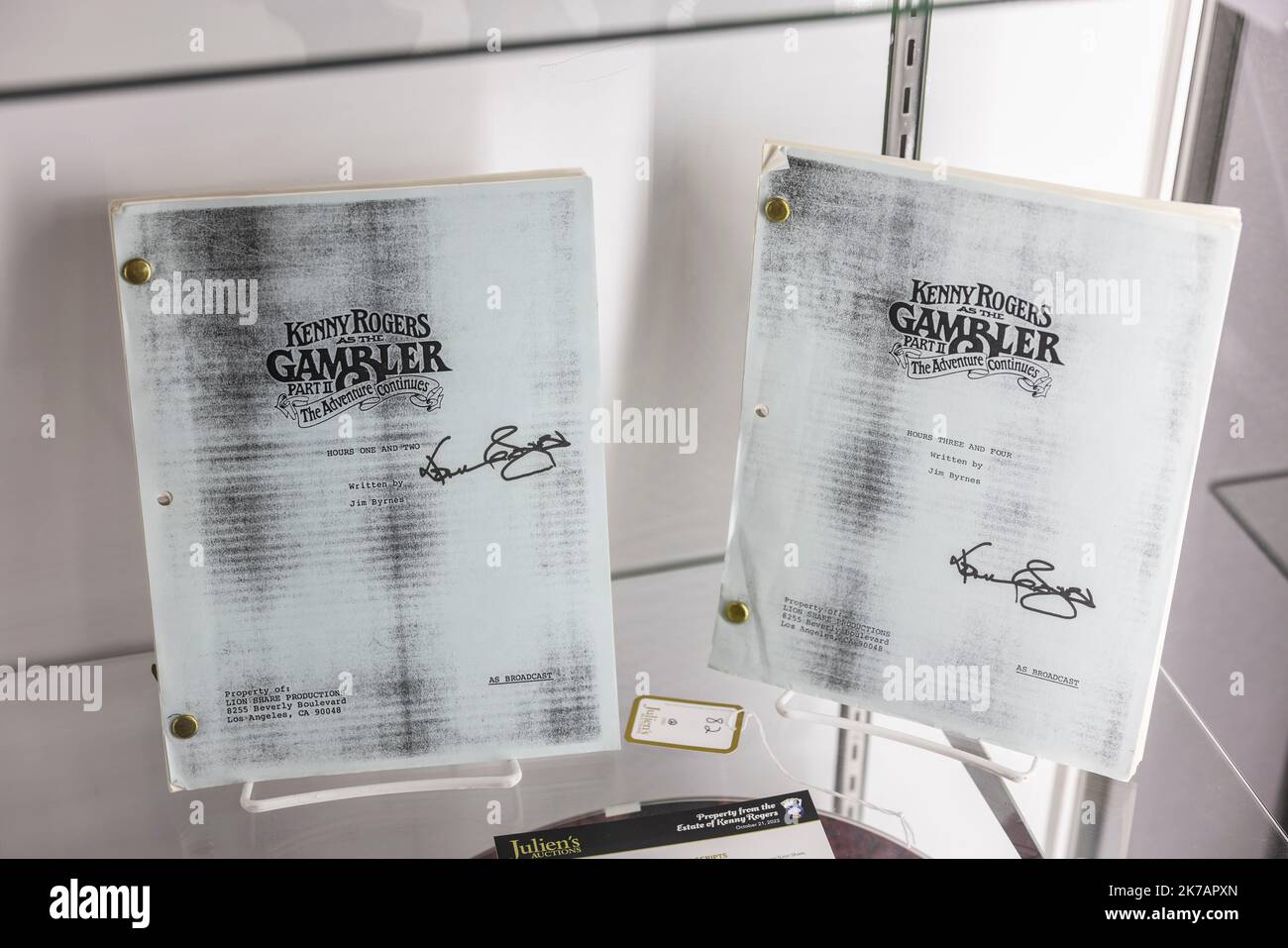 Memorabilia from the estate of county singer Kenny Rogers is up for ...