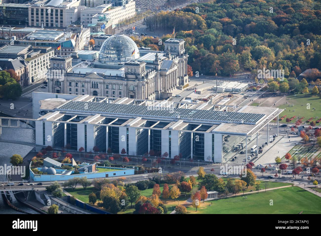 Berlin, Germany. 17th Oct, 2022. The Reichstag, seat of the Bundestag ...