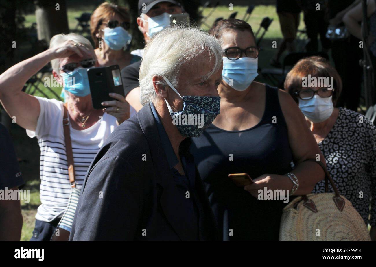 Annie roland hi-res stock photography and images - Alamy