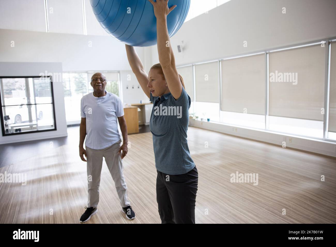 Physio ball hi-res stock photography and images - Alamy