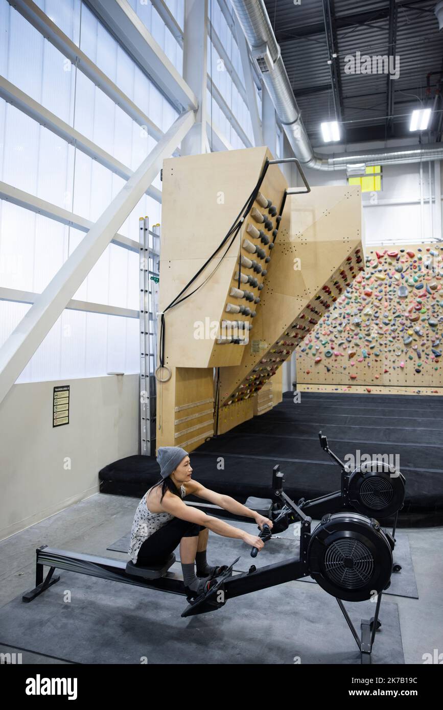 Climber cardio hi-res stock photography and images - Alamy