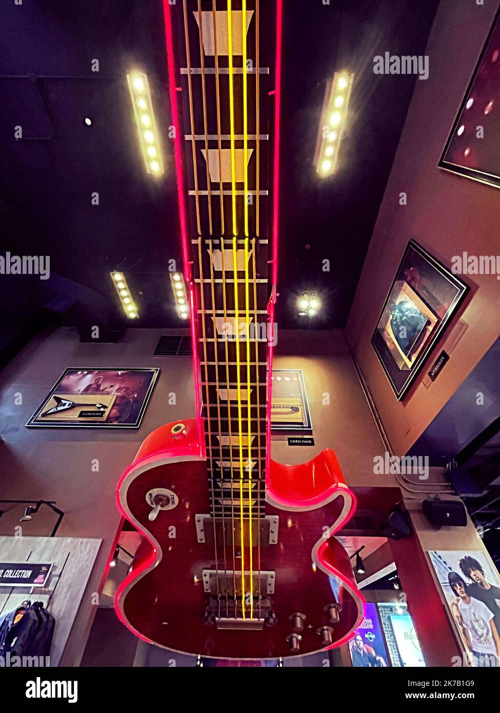 Giant Ceiling Guitar Decorates the Entrance to the Hard Rock Cafe, NYC ...