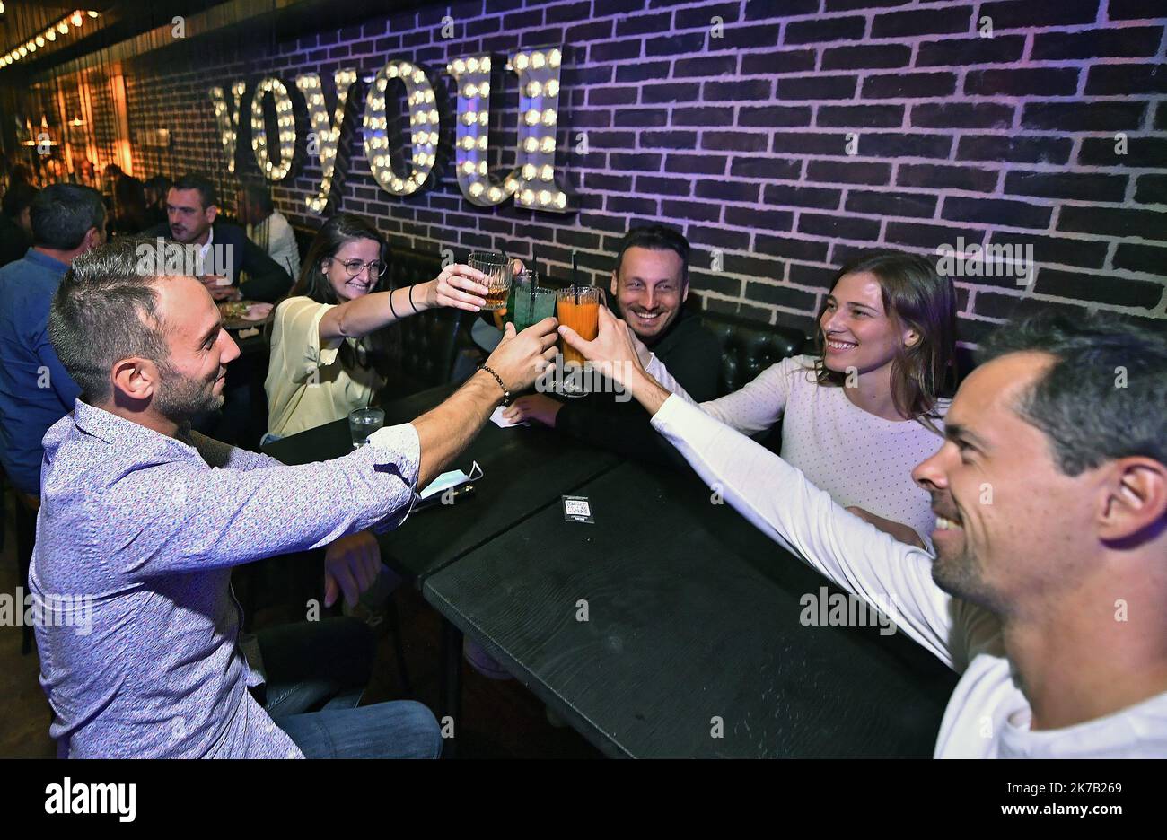 ©PHOTOPQR/LE PROGRES/Stéphane GUIOCHON - Lyon 24/09/2020 - Ambiance bar ...