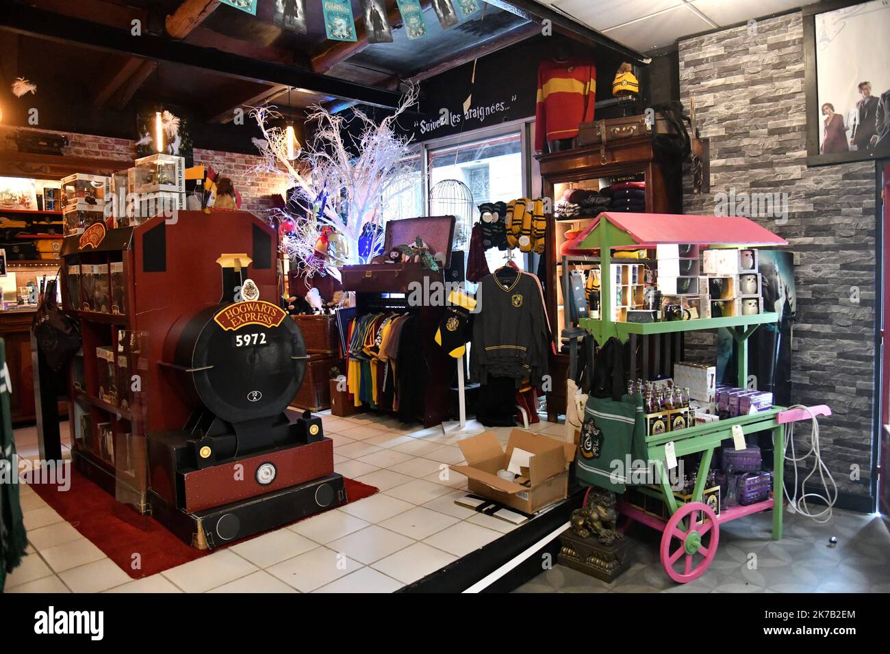 Lancement de harry potter hi-res stock photography and images - Alamy