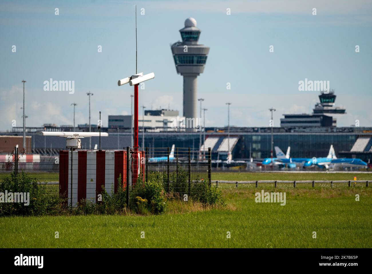 Amsterdam Schiphol Airport, AMS, Kaagbaan, runway, radar to detect ...