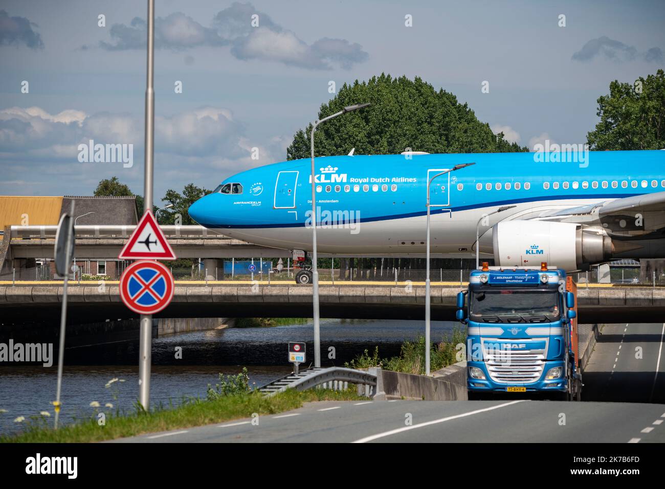 Amsterdam Schiphol Airport, KLM Cityhopper Jet Jet, on the taxiway, to ...
