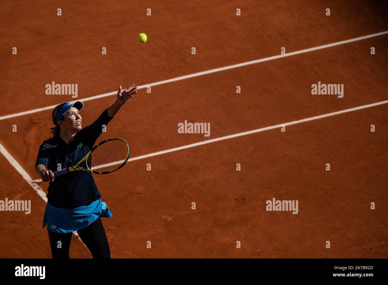 Aurelien Morissard / IP3; Danielle COLLINS (USA) serves during her ...