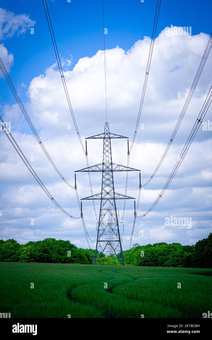 Pylon Power Electricity Electrical Distribution Aerial Cable Running ...