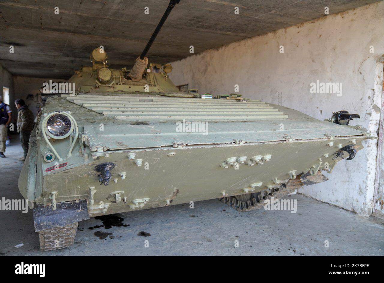 ©Gilles Bader/MAXPPP - MARTUNI 20/10/2020 Char BMP2 et engins blindés ...