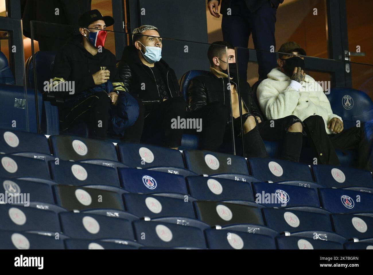 Leandro paredes marco verratti hi-res stock photography and images - Alamy