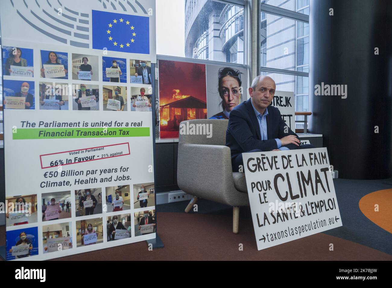 Faire la grève hi-res stock photography and images - Alamy