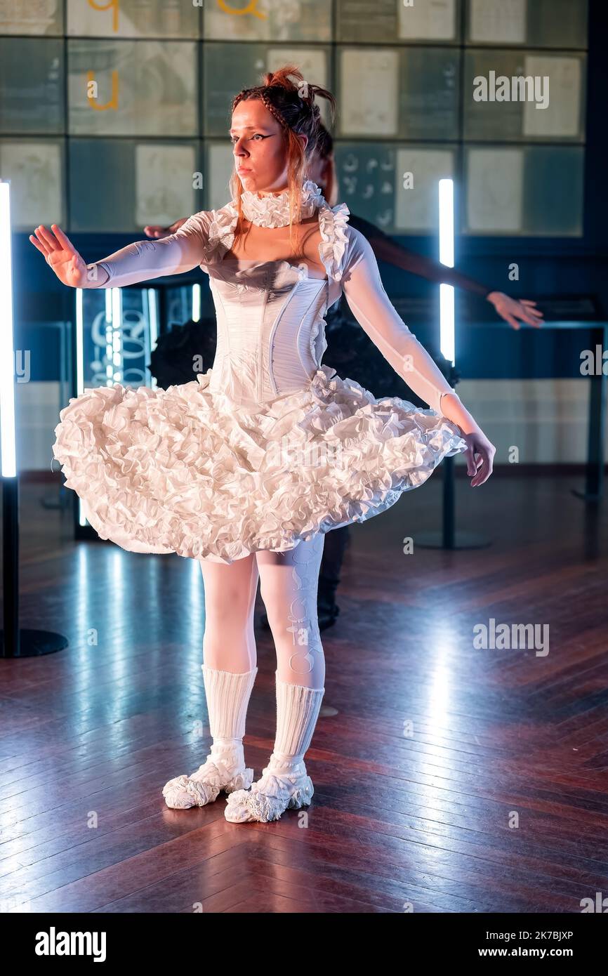 Melbourne, Australia, 10 October, 2022. Models dressed in designs by ...