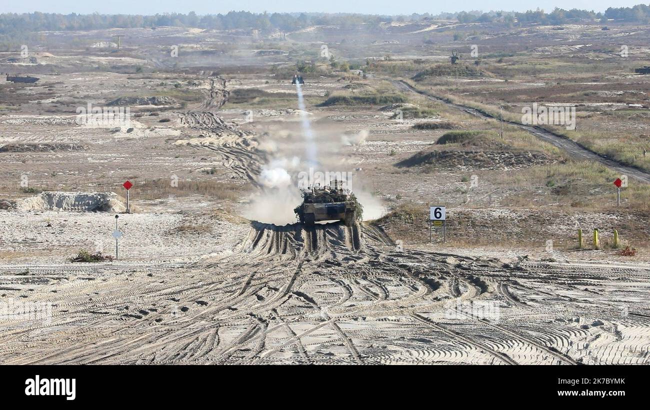 U.S. Army Soldiers assigned to 1st Battalion, 68th Armor Regiment, 3rd ...