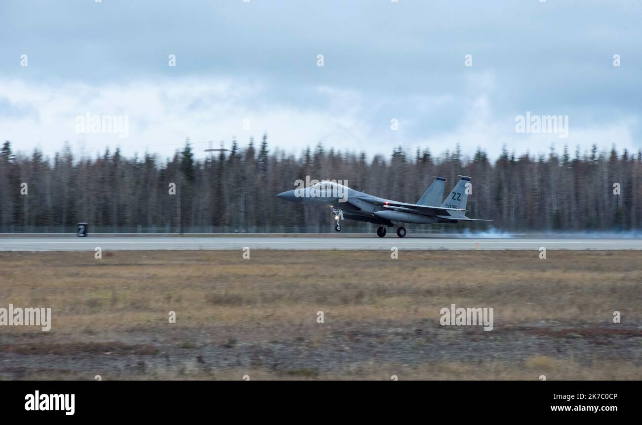 An F-15 Eagle assigned to the 18th Wing lands at Eielson Air Force Base ...