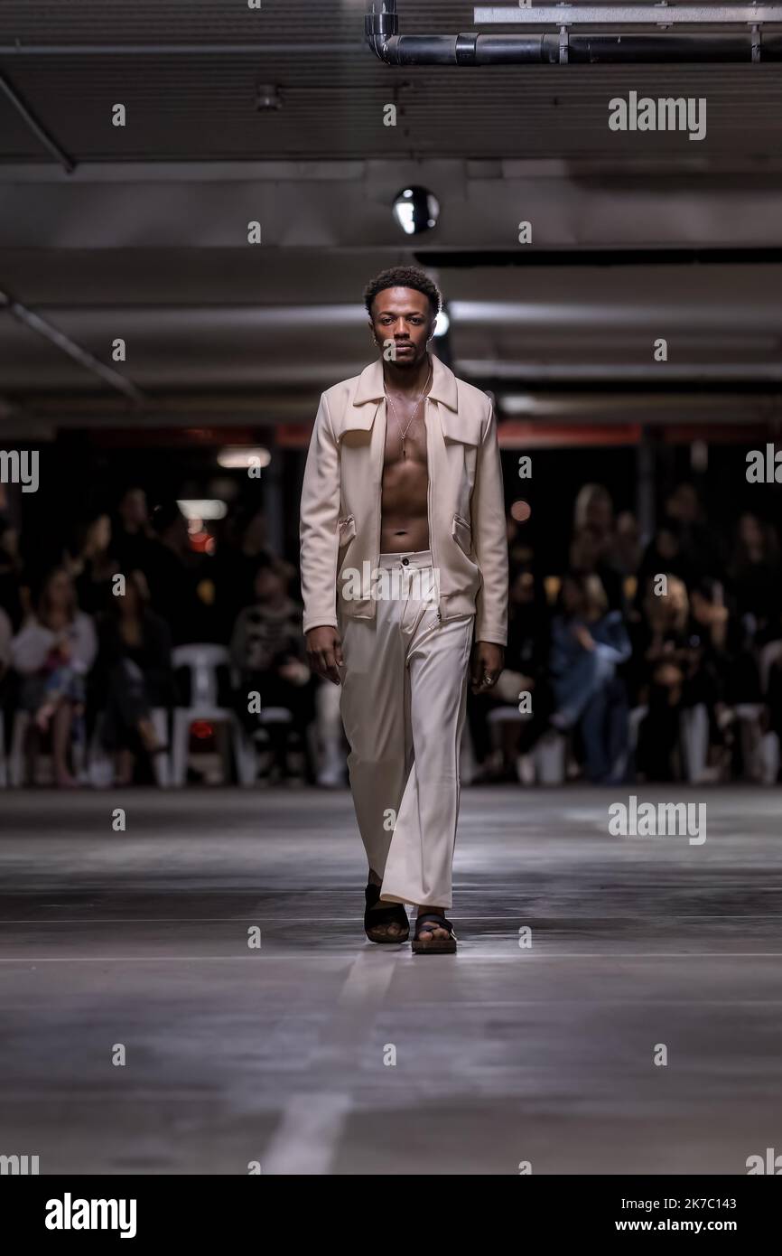 Melbourne, Australia, 14 October, 2022. A male model walks the runway ...
