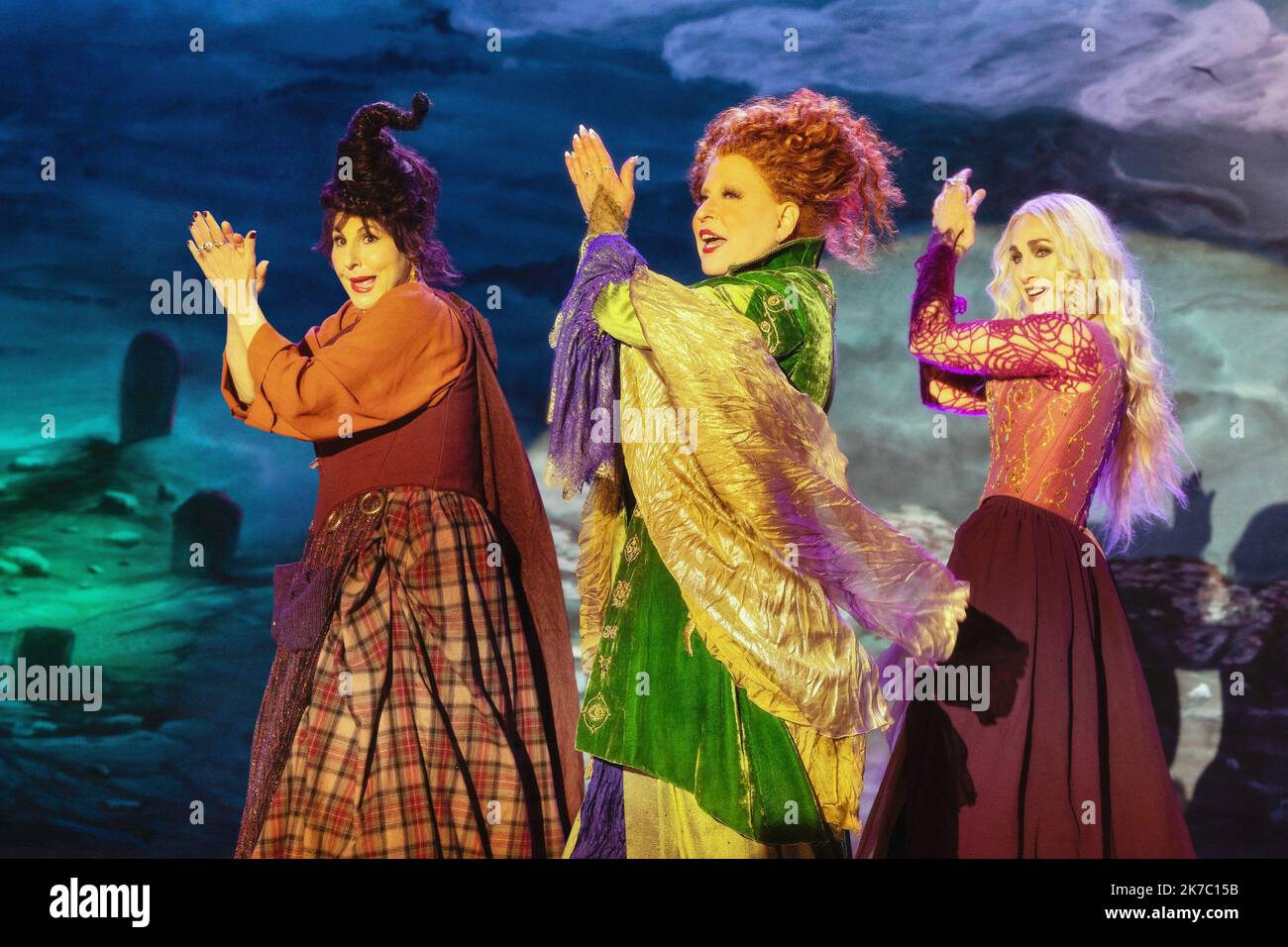 HOCUS POCUS 2, from left: Kathy Najimy, Bette Midler, Sarah Jessica ... HOCUS POCUS 2, from left: Kathy Najimy, Bette Midler, Sarah Jessica ...