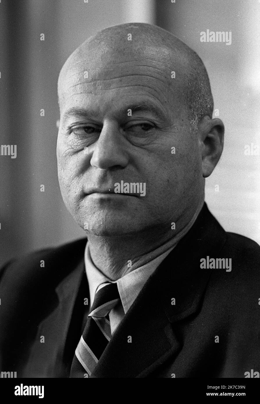 Arthur Rothstein, American photographer, visits Editorial Abril ...