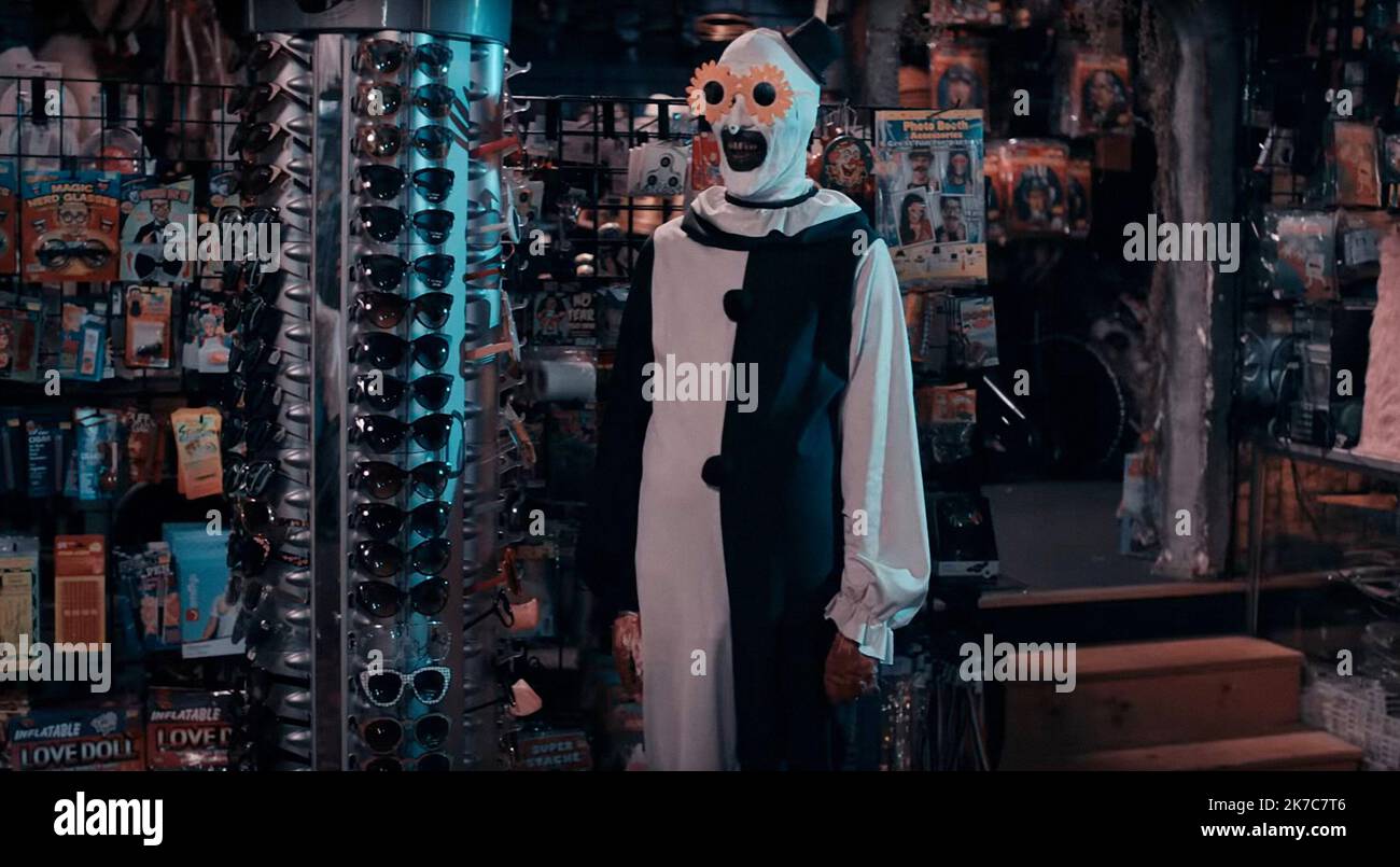 TERRIFIER 2, David Howard Thornton, 2022. © Bloody Disgusting ...