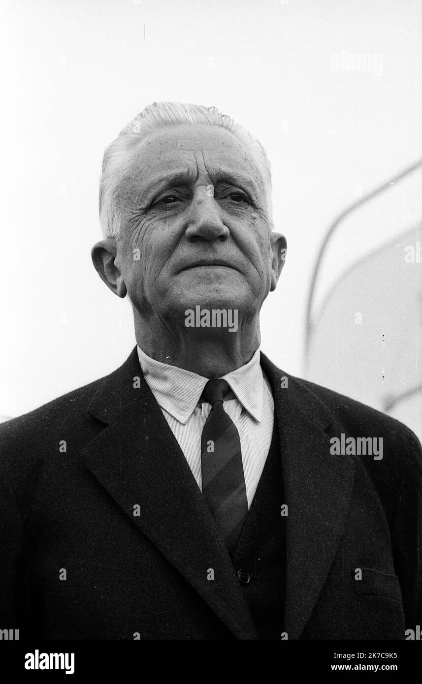 Illia hi-res stock photography and images - Alamy