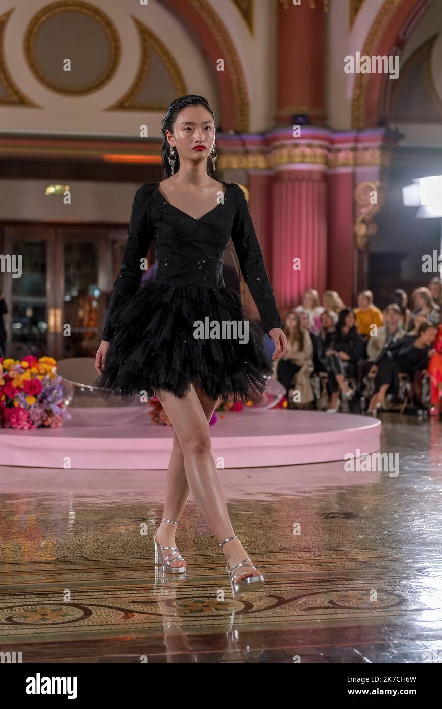 Alice lin hi-res stock photography and images - Alamy