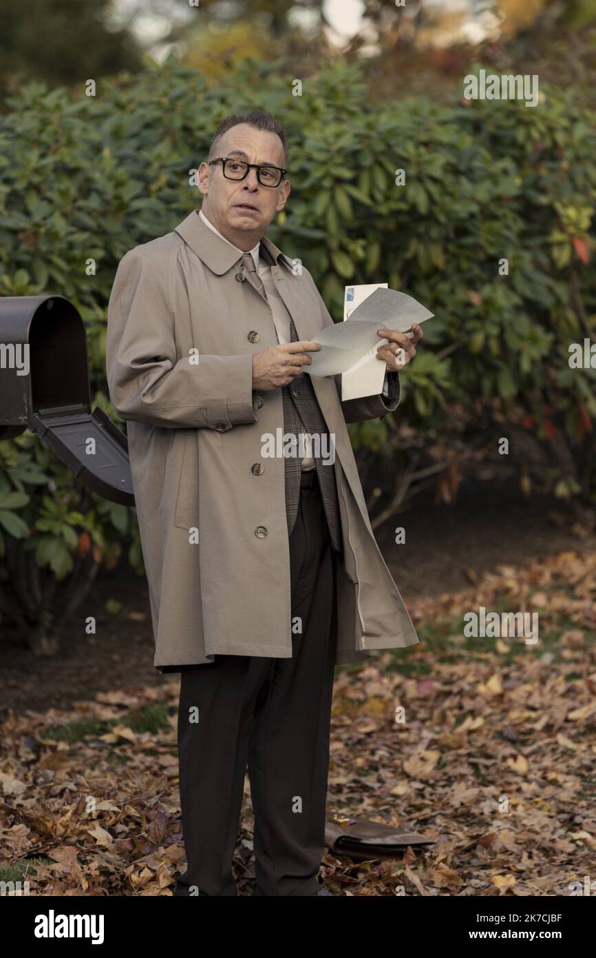 THE WATCHER, Joe Mantello as John Graff, (Season 1, ep. 103, aired Oct ...