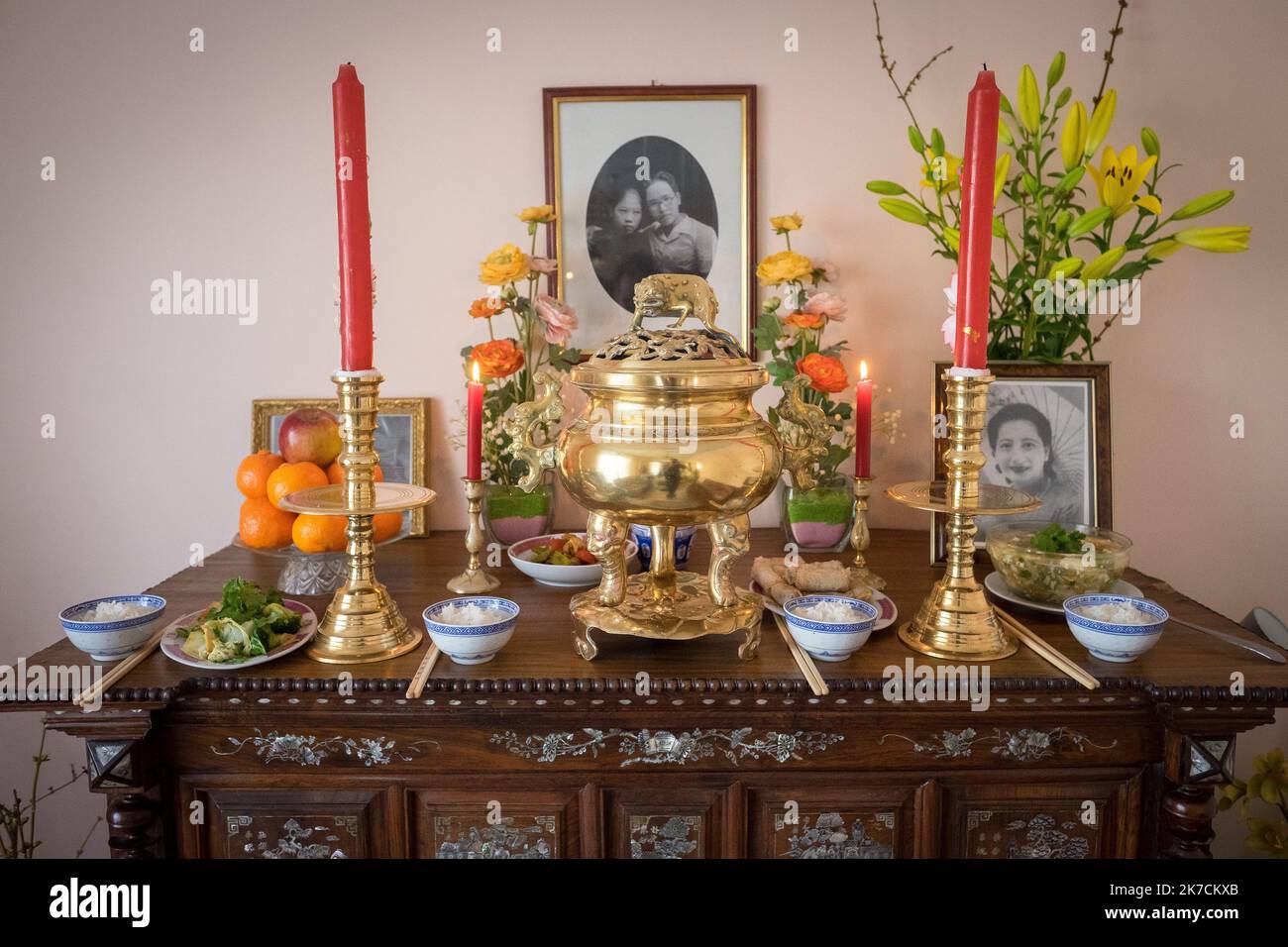 Calendrier lunaire hi-res stock photography and images - Alamy