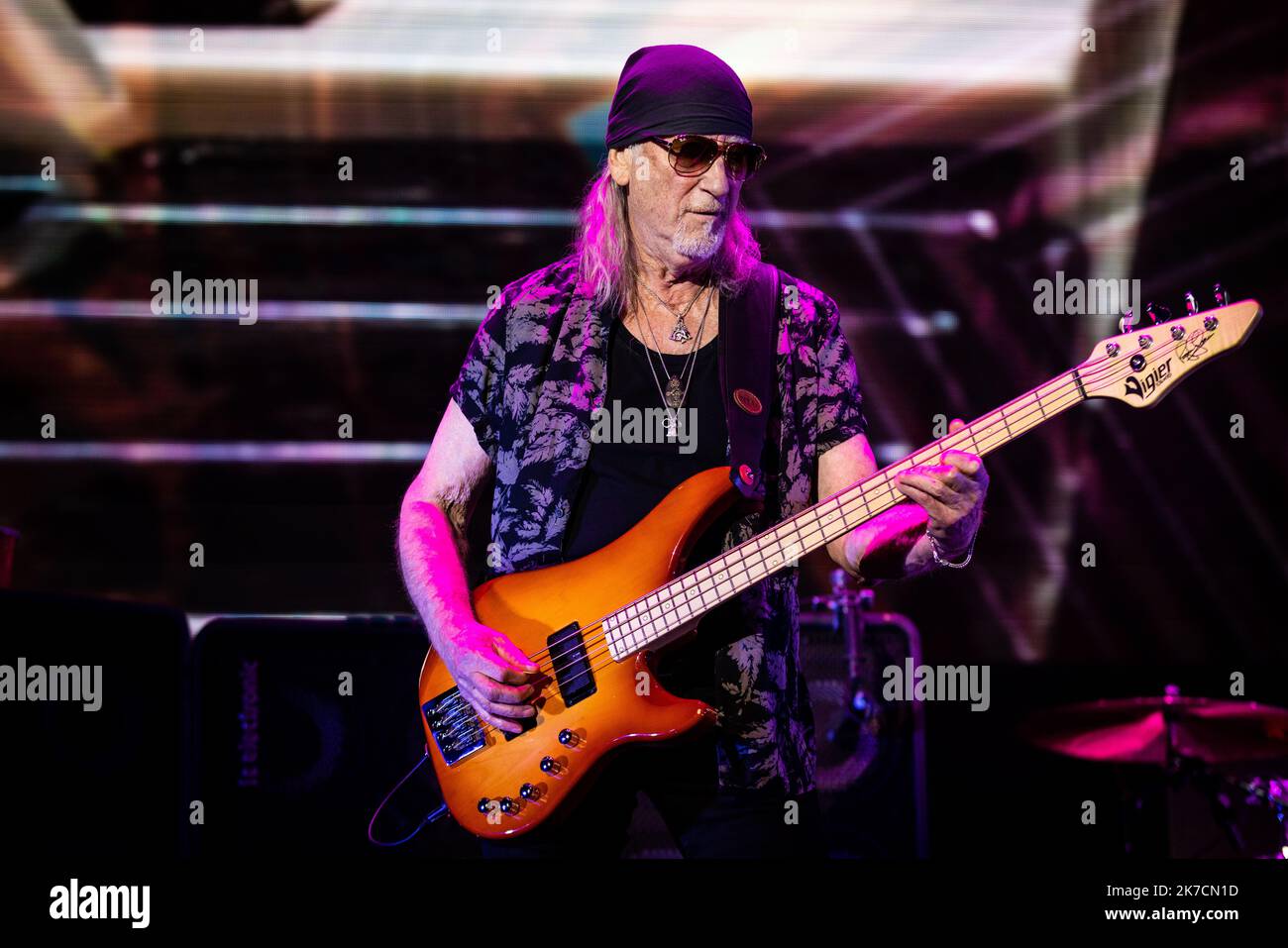 Deep purple singer hi-res stock photography and images - Alamy