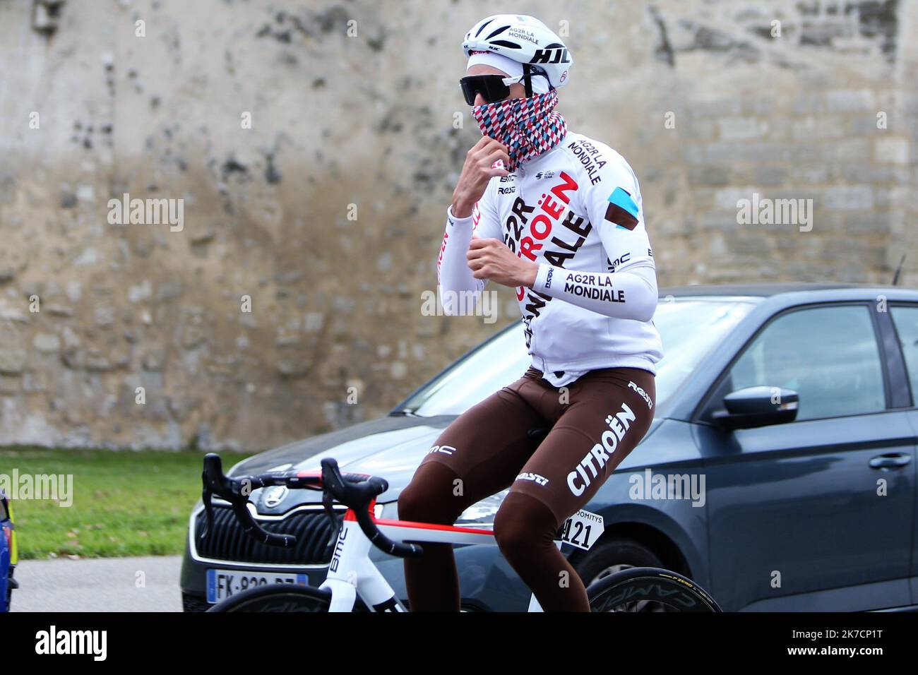 Geoffrey bouchard hi-res stock photography and images - Alamy