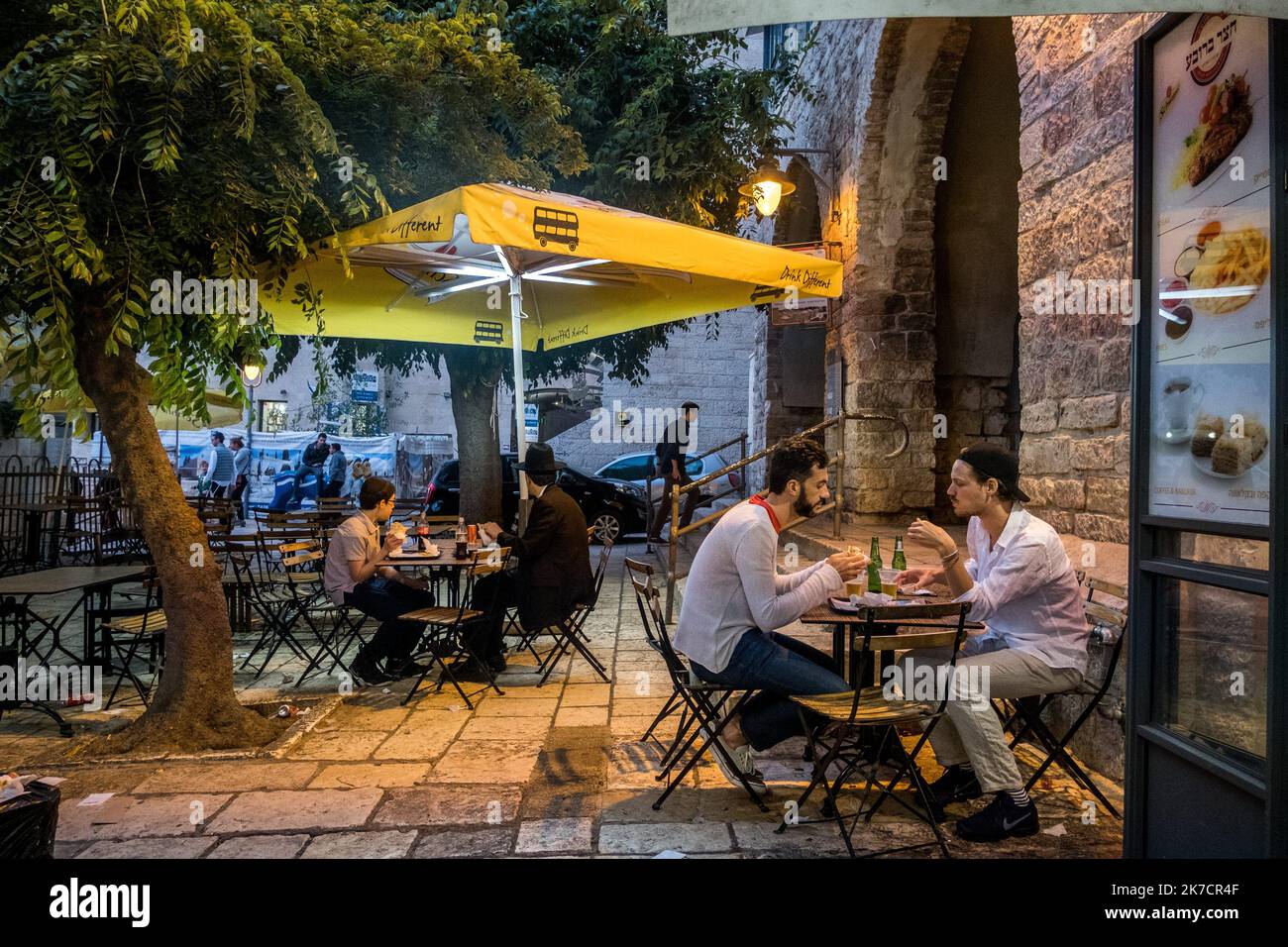Vieille nourriture hi-res stock photography and images - Alamy