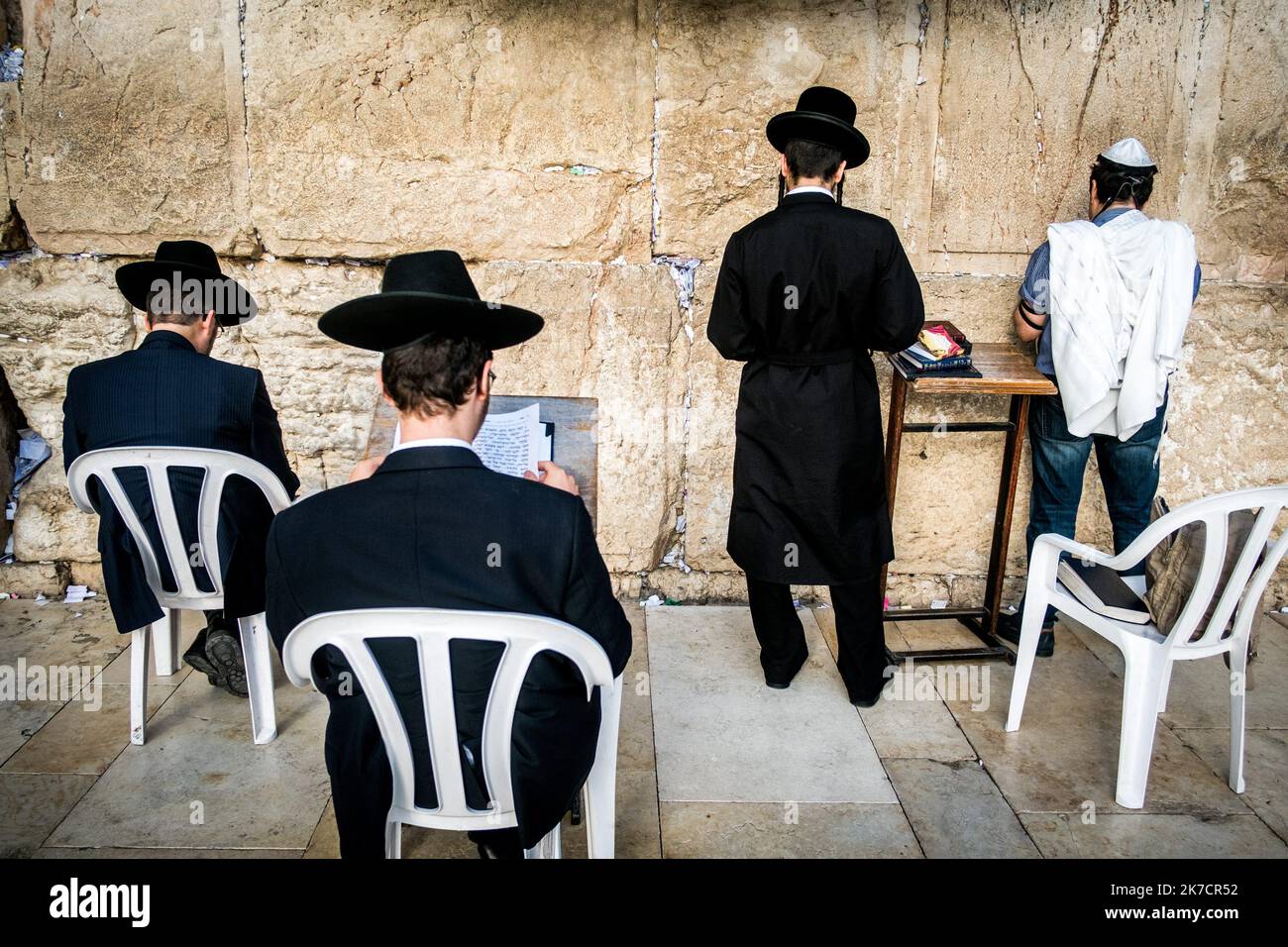 Priere juive hi-res stock photography and images - Alamy