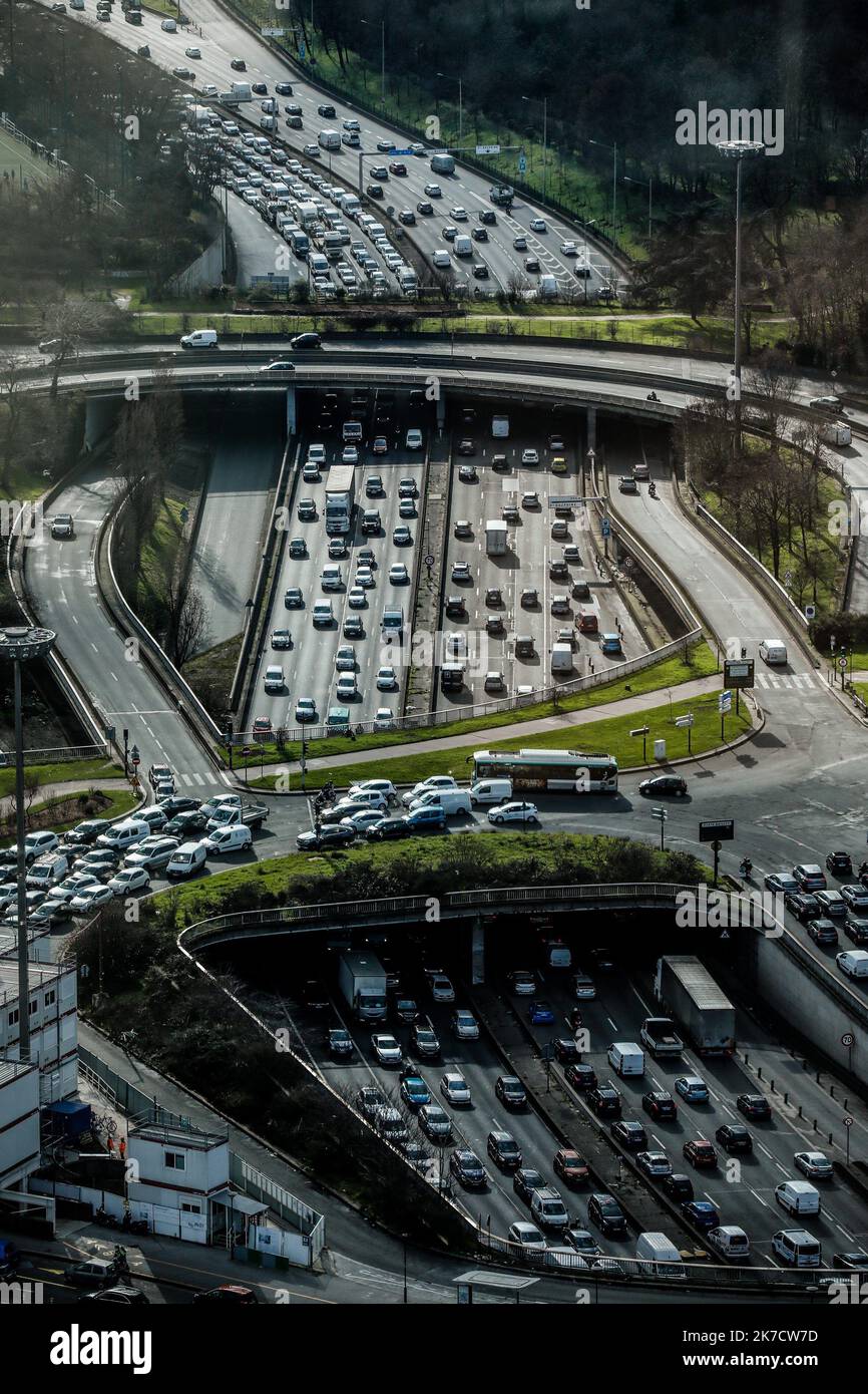 ©Thomas Padilla/MAXPPP - 26/02/2021 ; Paris , FRANCE; ILLUSTRATION DE PARIS. PERIPHERIQUE ...