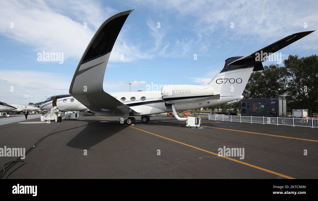 Gulfstream g700 hi-res stock photography and images - Alamy