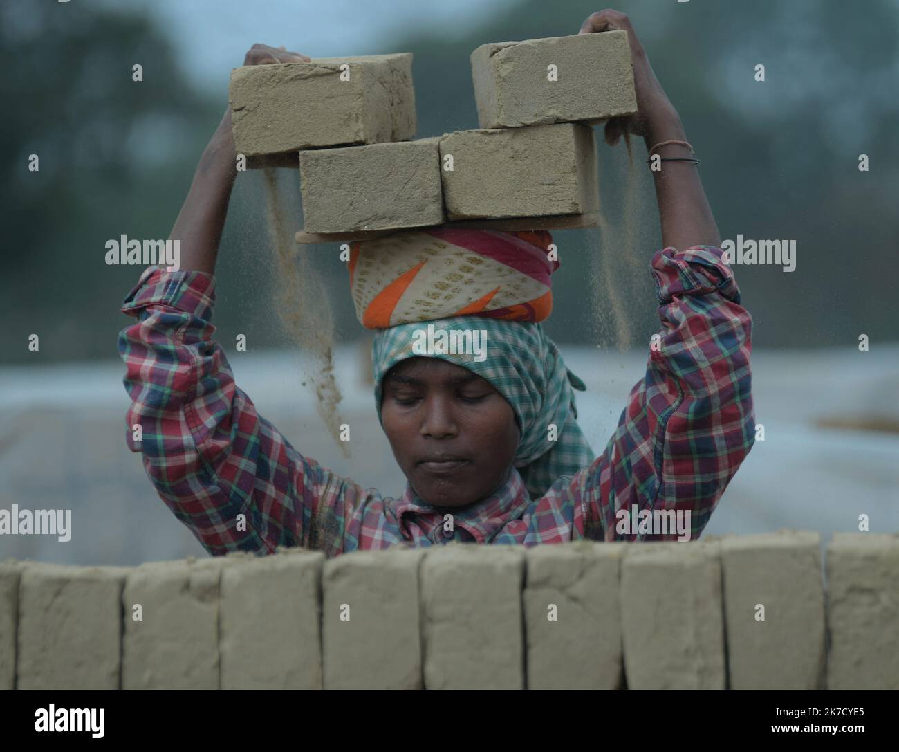 Femmes travailleuses hi-res stock photography and images - Alamy